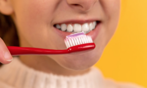 Should You Brush Your Teeth with Hot or Cold Water?